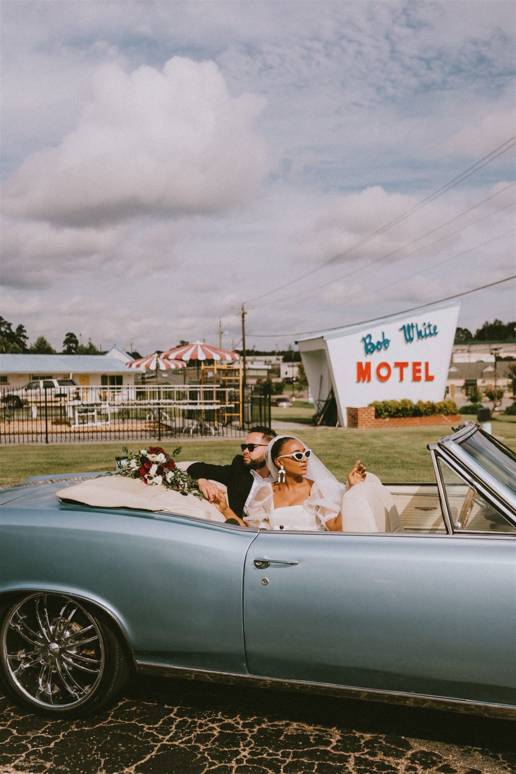 Unique Alabama Motel Elopement Styled Shoot